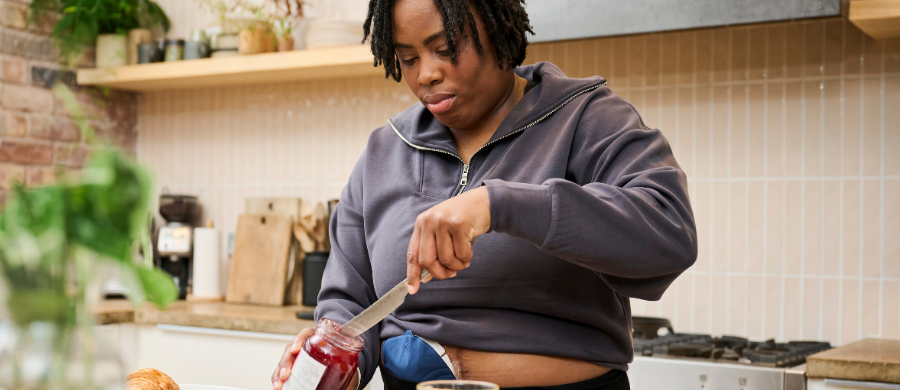 Confidence® Natural Advance Colostomy Bags | Salts Healthcare